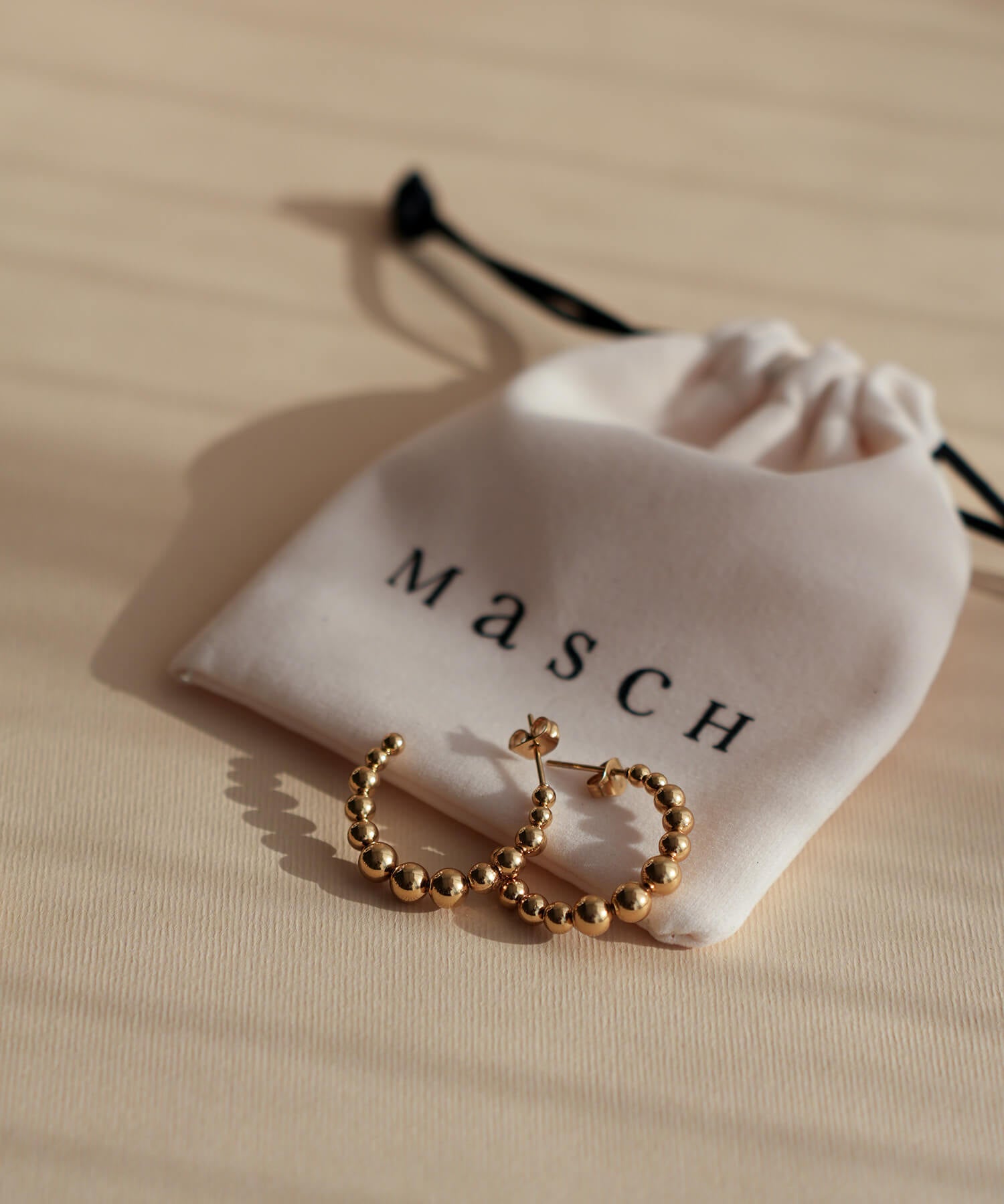Leo Hoops – Masch Atelier